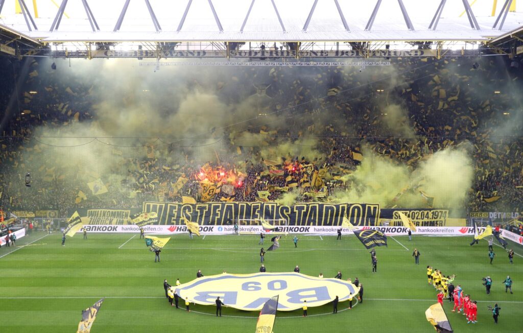 Galerie mit den schönsten Choreos der Südtribüne des BVB